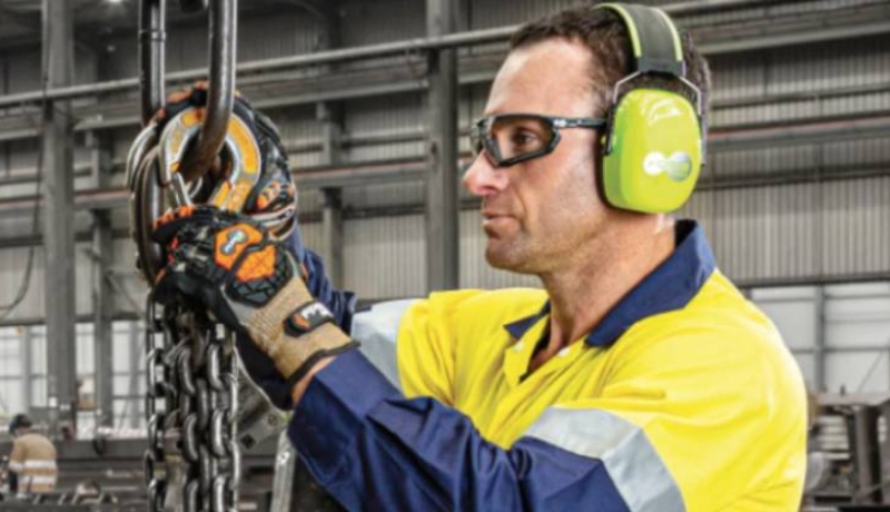 Discover the stringent Australian PPE standards & requirements for ...